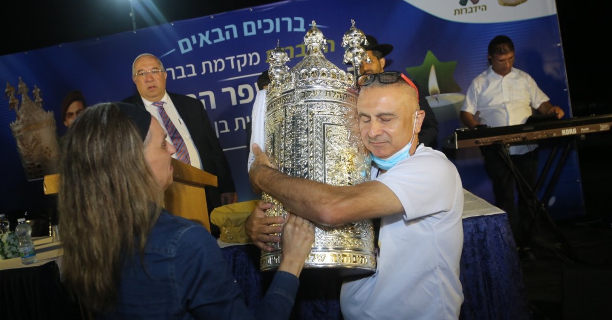 "We Will Never Leave Them"; The Companions of the Fallen Soldier's ...