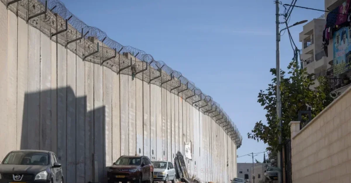 State Comptroller Warns Jerusalem Seam Line Barrier Is Ineffective ...